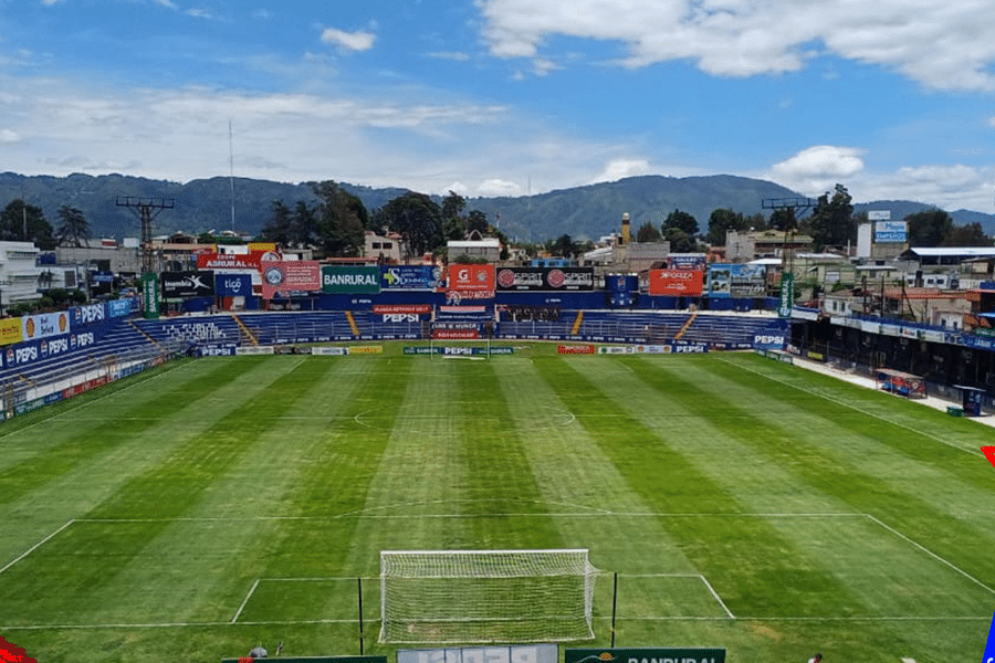 VIDEO | Comienza una nueva etapa para Xelajú | Guatefutbol.com